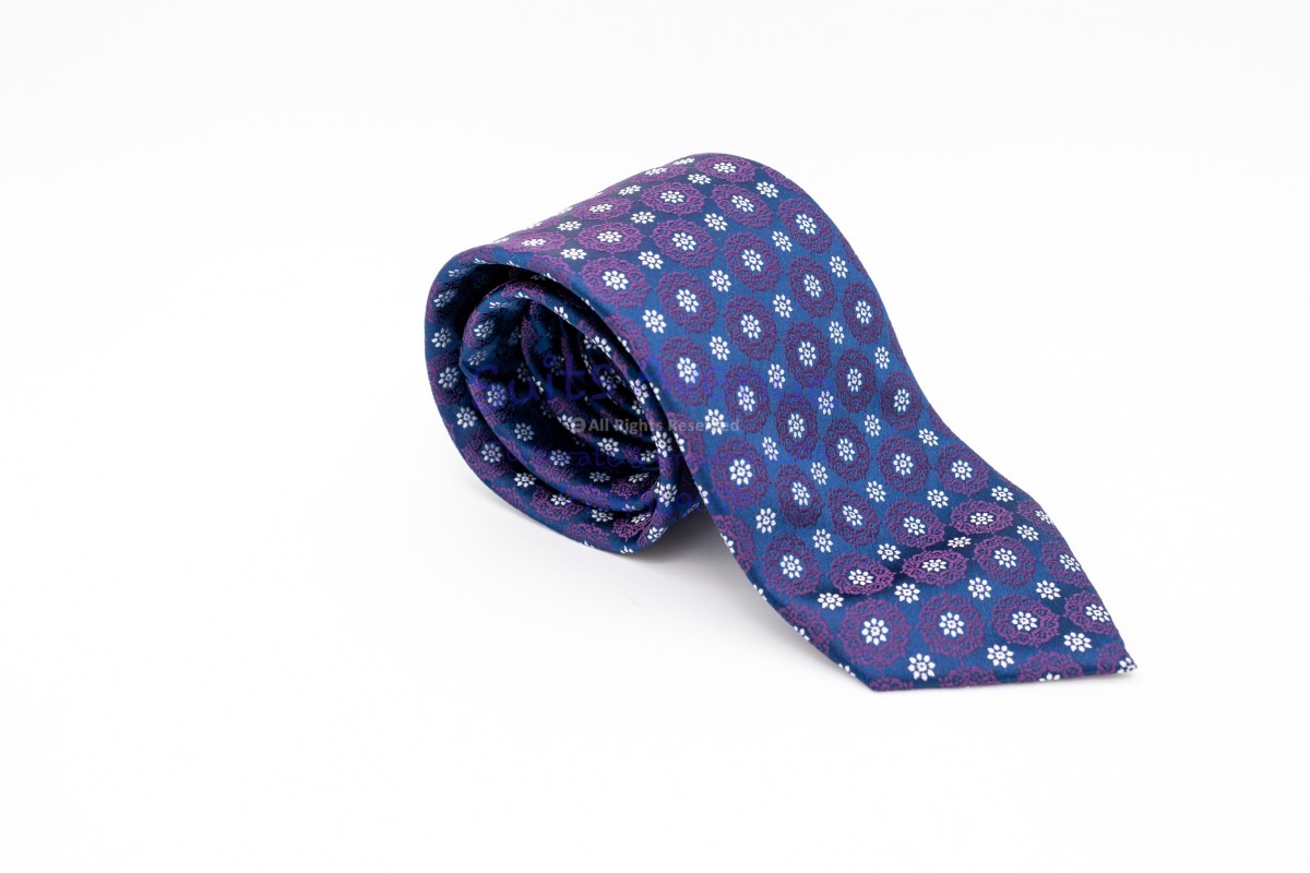Ties for Men - Suits Avenue - Trending, Quality ties made in Turkey.