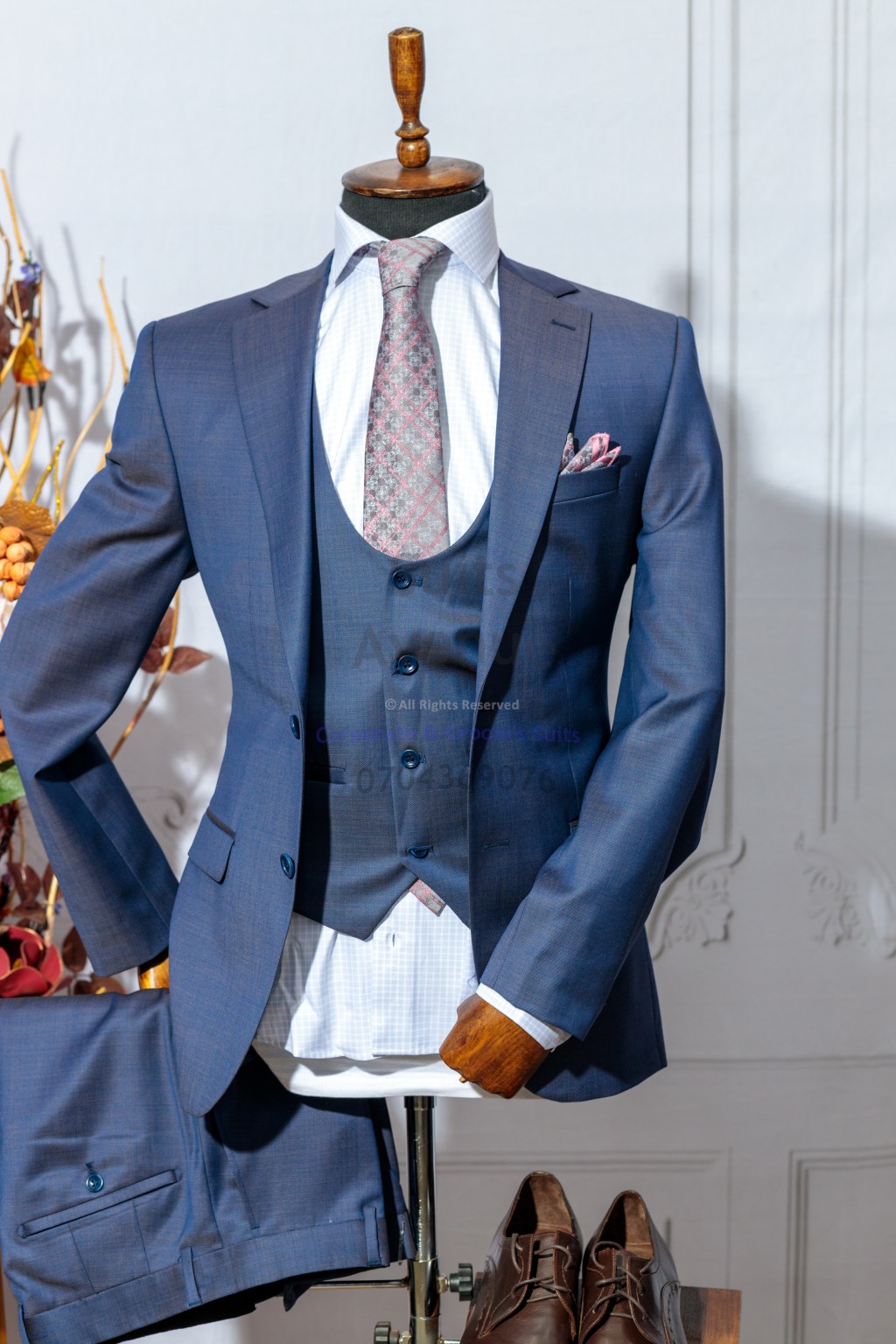 Why Choose a 100% Wool Slim Fit Suit from Turkey in Kampala? - Suits Avenue